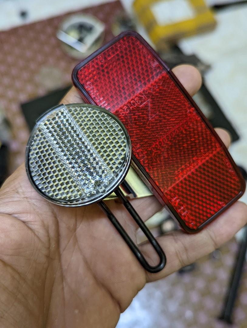 Brompton original reflector CATEYE, Sports Equipment, Bicycles & Parts ...