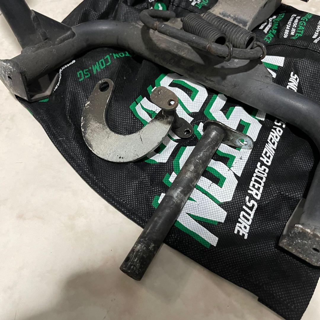 CB400 Revo Main Stand, Motorcycles, Motorcycle Accessories on Carousell