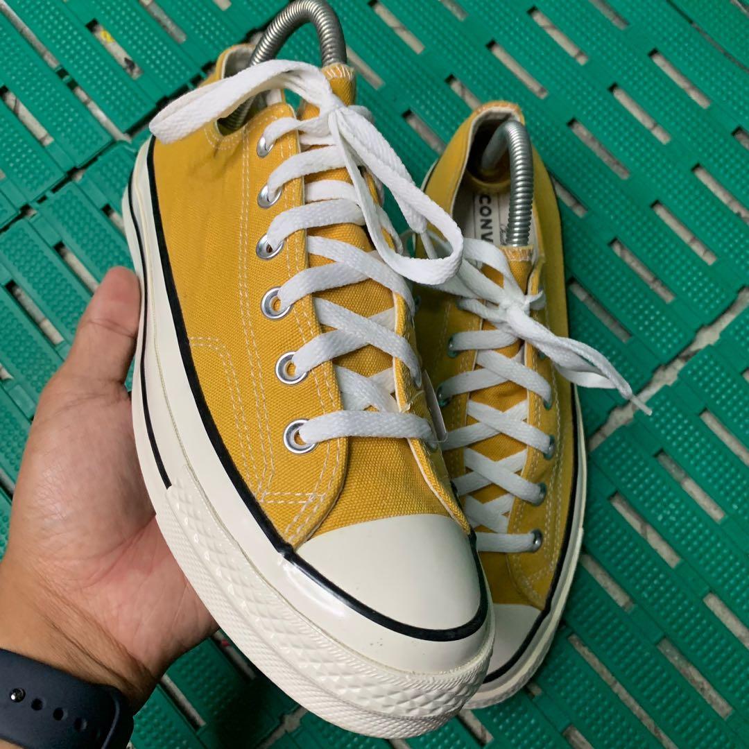 Converse Chuck 70 OX Sunflower, Men's Fashion, Footwear, Sneakers on ...