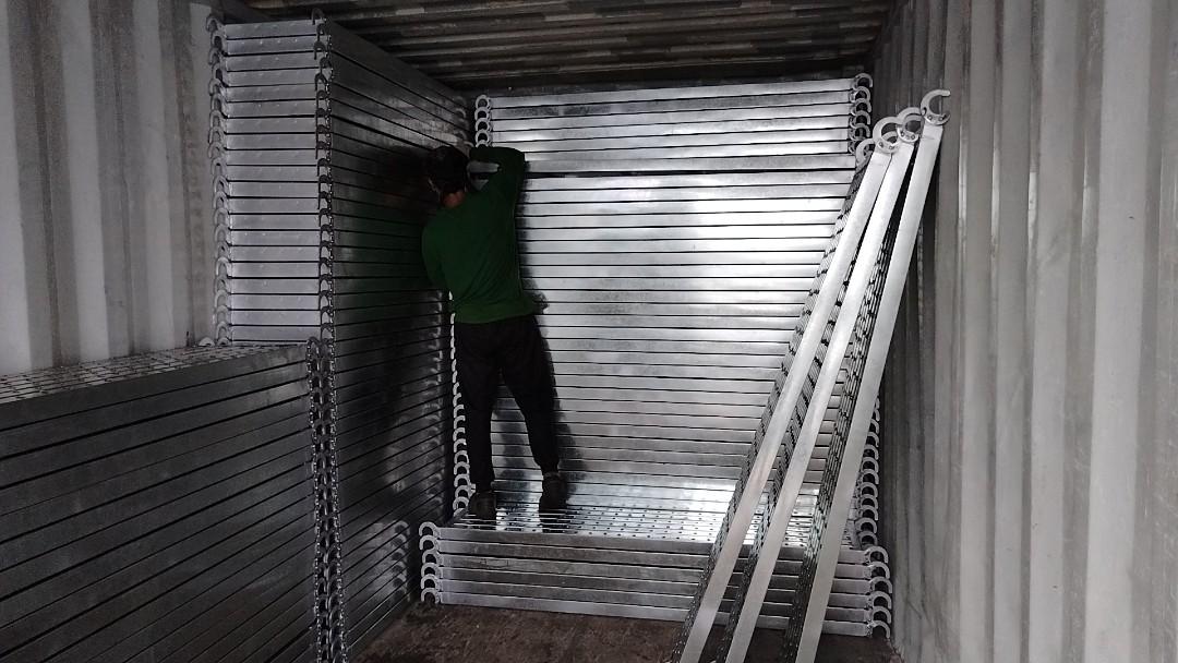 Gi pipe scaffolding Catwalk Shoring Jack Uhead Swivel clamp Base Jack ...