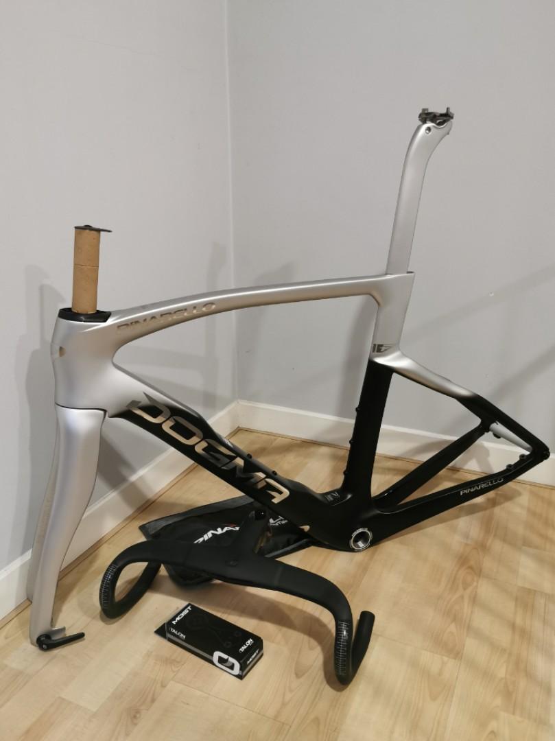 Pinarello Dogma F disc plutonium flash, Sports Equipment, Bicycles ...