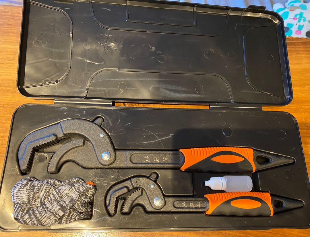 Pipe Spanner Wrench, Furniture & Home Living, Home Improvement ...