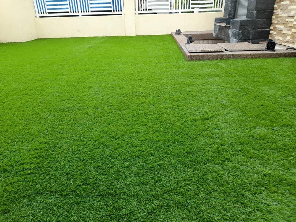 Rumput tiruan berkualiti tinggi datang dengan harga kilang eksklusif ...