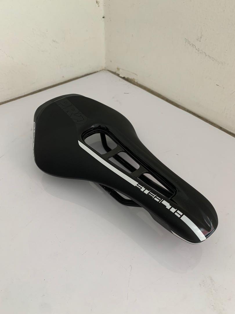 Shimano Pro Stealth Saddle, Sports Equipment, Bicycles & Parts, Parts ...