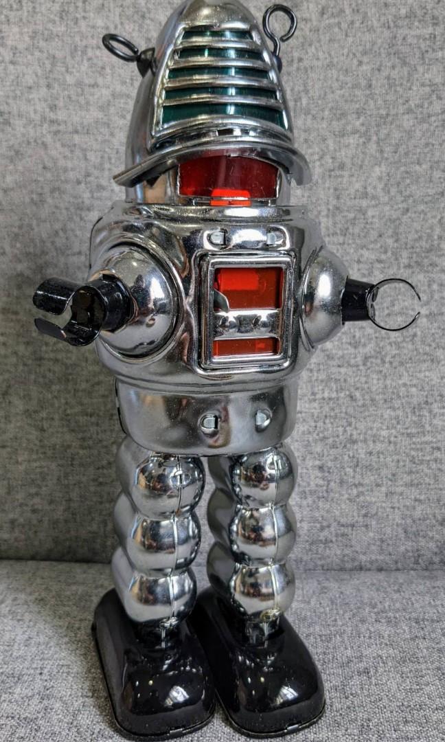 Silver Wind Up Red Robot Diecast Retro, Hobbies & Toys, Toys & Games on ...