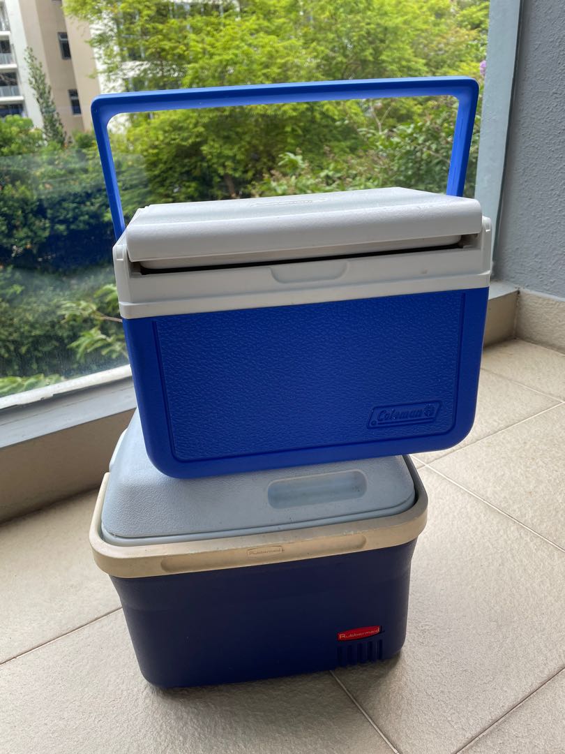 Small picnic ice box, Sports Equipment, Hiking & Camping on Carousell