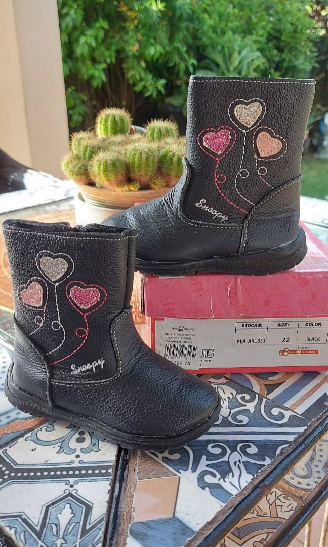 Snoopy Leather Boots, Babies & Kids, Babies & Kids Fashion on Carousell
