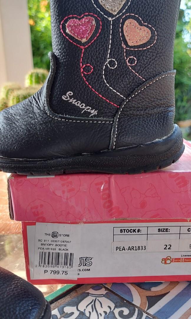 Snoopy Leather Boots, Babies & Kids, Babies & Kids Fashion on Carousell