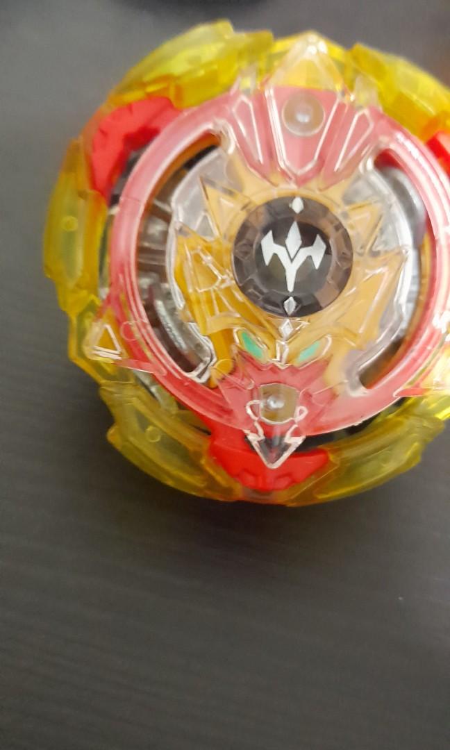 TTomy GT and Evo BEYBLADE SET[Slash Valk and Screw Trident), Hobbies ...