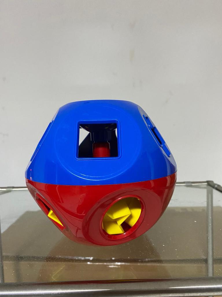 Tupperware shape toy, Hobbies & Toys, Toys & Games on Carousell