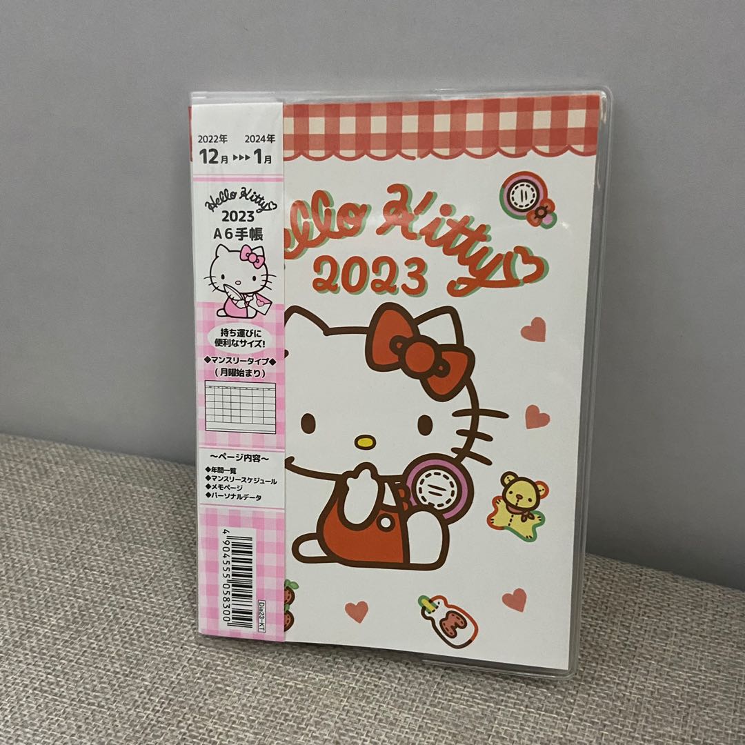 現貨 Hello Kitty 行事曆 Doraemon 2023 Schedule Book 12 2022 1 2024 興趣及