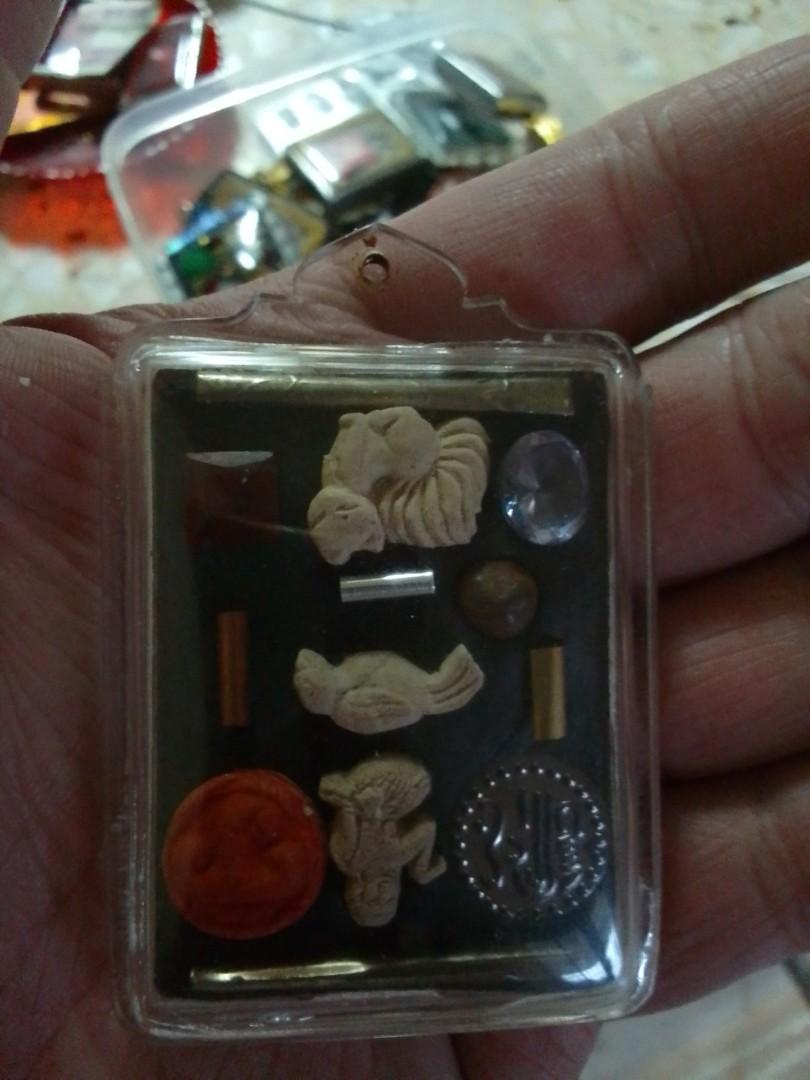 Ac sub queen centipede, Hobbies & Toys, Memorabilia & Collectibles ...