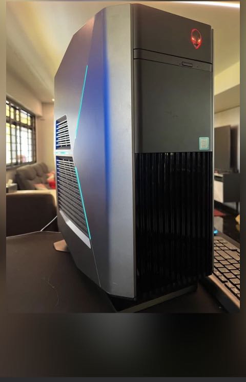 ALIENWARE AURORA R7 Gaming Desktop Computer PC CPU Processor intel 8th ...