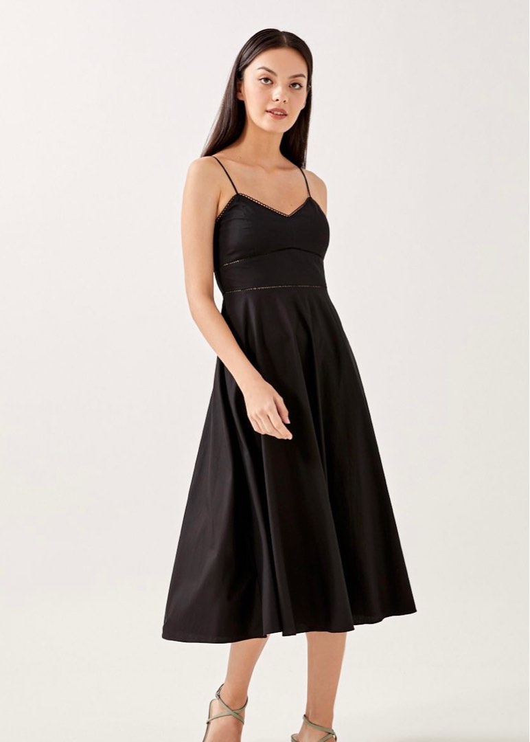 BNWT LB EVALINA LADDER TRIM MIDI DRESS IN BLACK, Women's Fashion ...