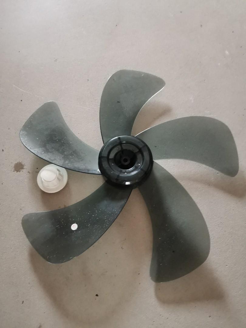 Fan blade for 16" Sona stand fan, Furniture & Home Living, Lighting ...