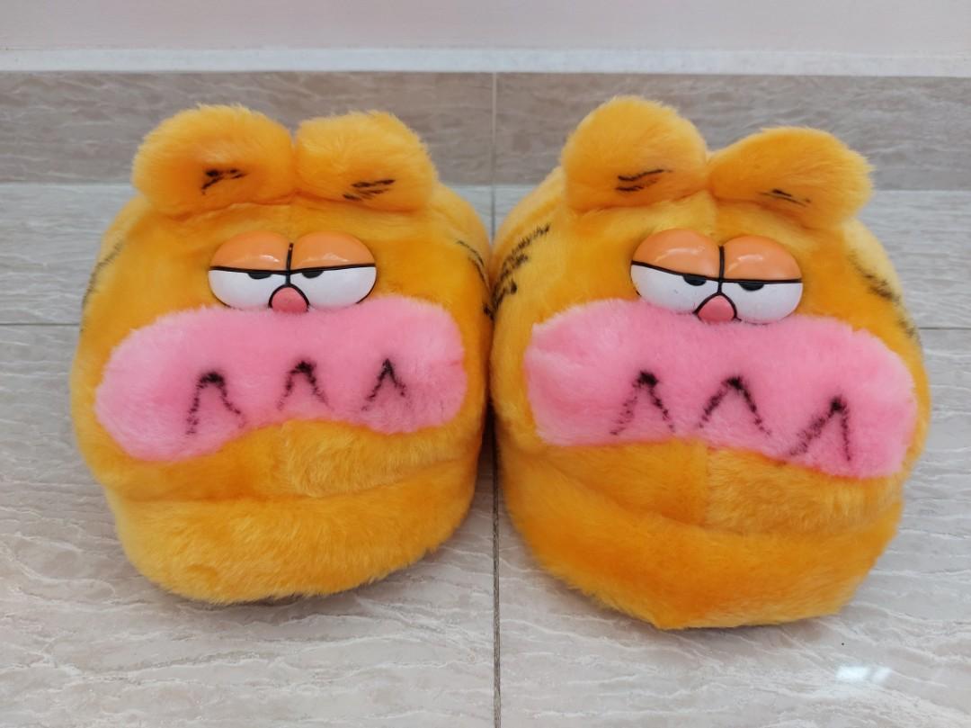 Garfield Home Slippers, Women's Fashion, Footwear, Flipflops and Slides ...