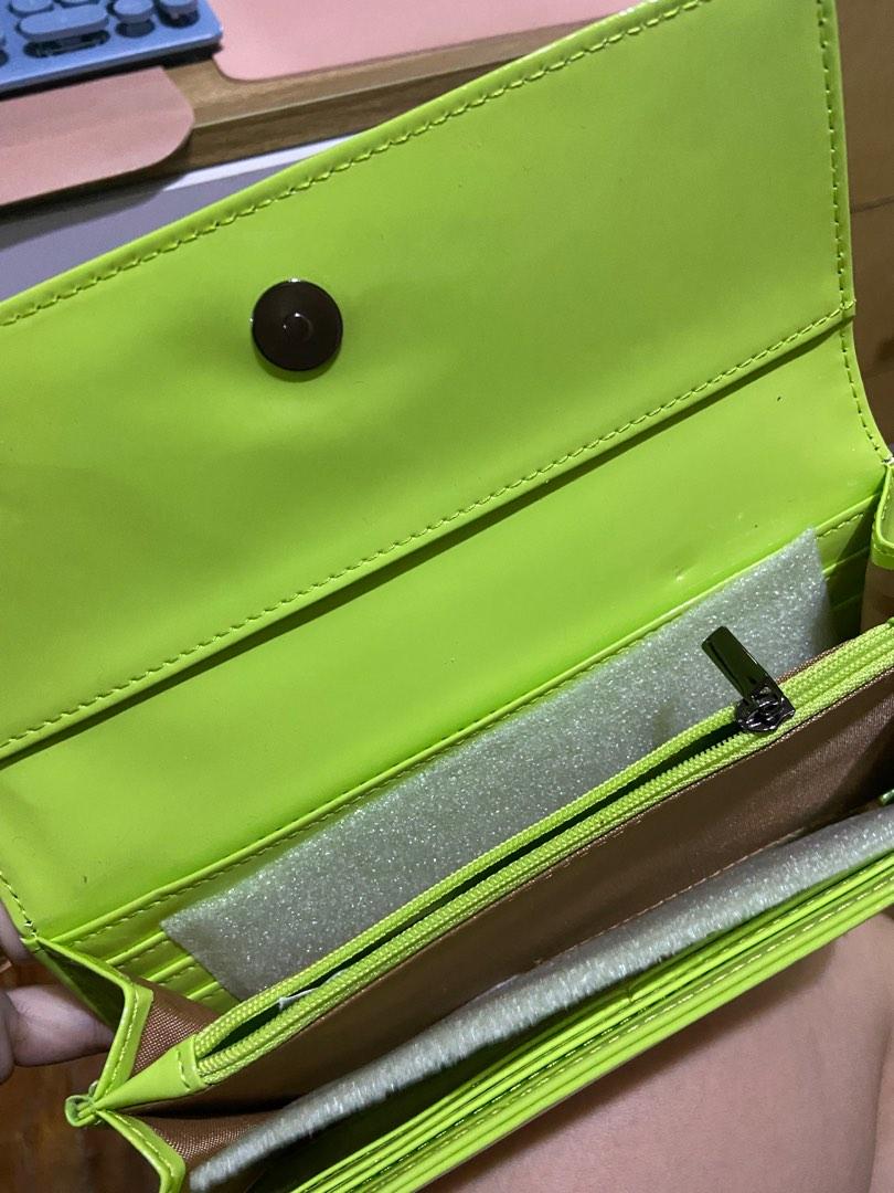 Girbaud Neon Green Glossy Wallet (Long), Women's Fashion, Bags ...