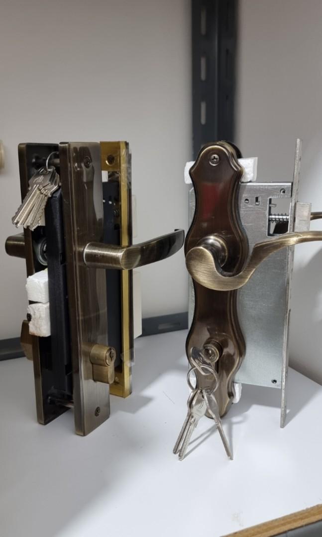 HDB Door & Gate lock, Furniture & Home Living, Security & Locks, Locks ...