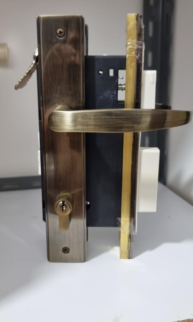 HDB Door & Gate lock, Furniture & Home Living, Security & Locks, Locks ...