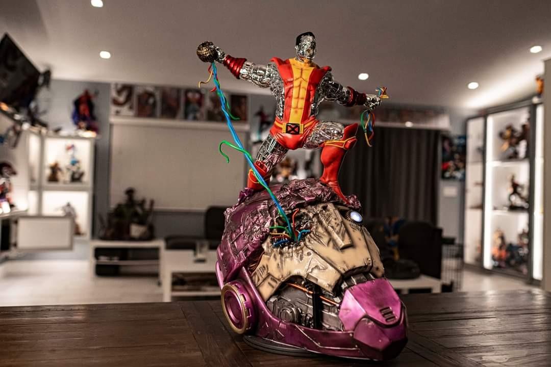 [LAST LEVEL] COLOSSUS Chrome vs. SENTINEL Statue, Hobbies & Toys, Toys ...