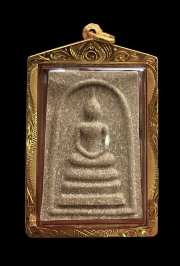 LP Moon Somdej 1st Batch $688, Hobbies & Toys, Memorabilia ...