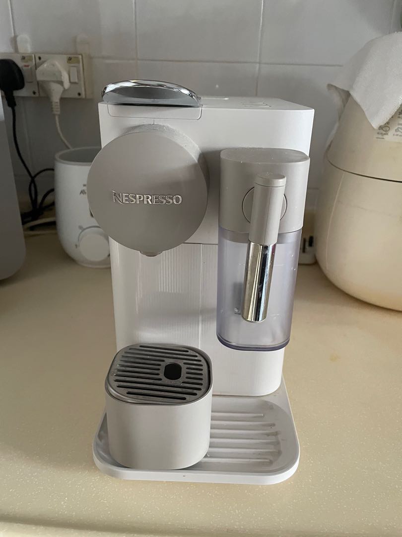 Nespresso Lattissima One coffee machine with Capsule box holder, TV ...