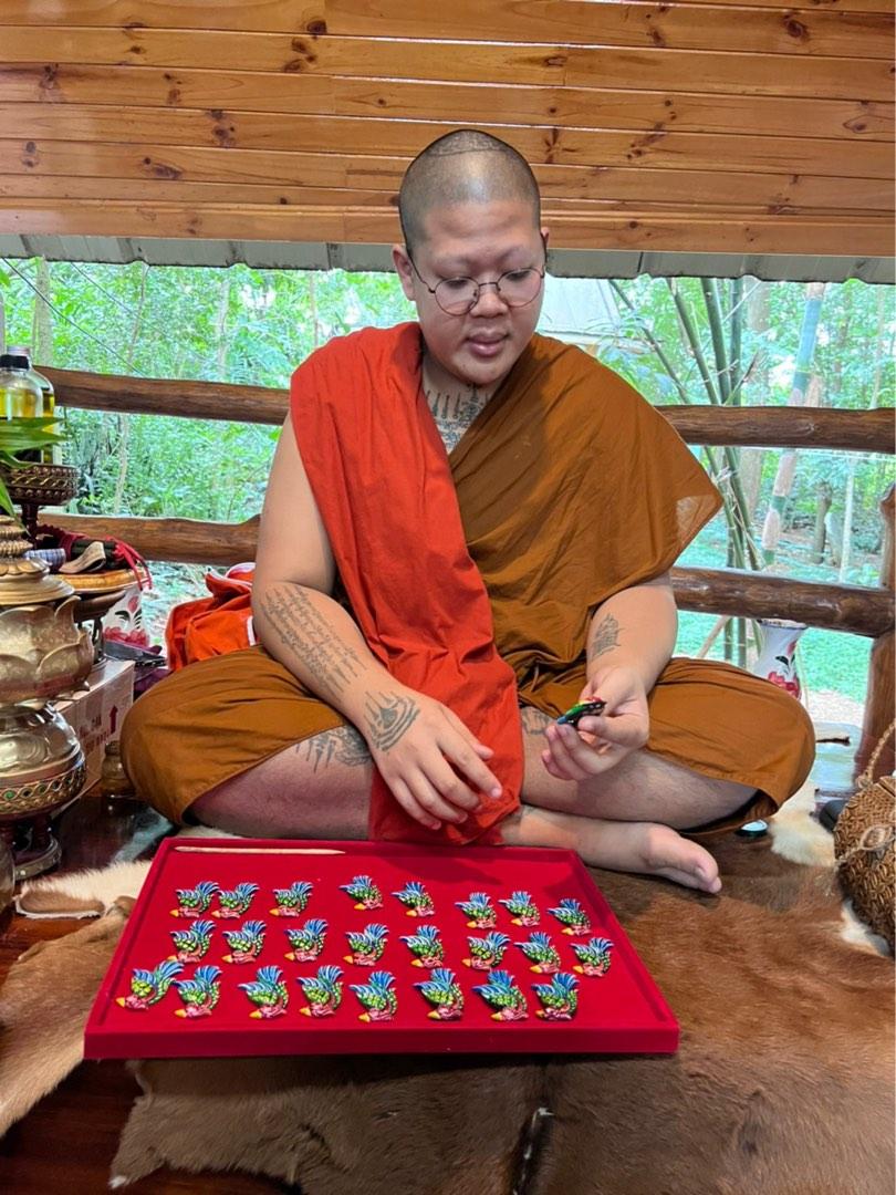 Phaya Sarika Pakhom, Phra Ajarn Bunyakorn Thitapunyo, Hobbies & Toys ...