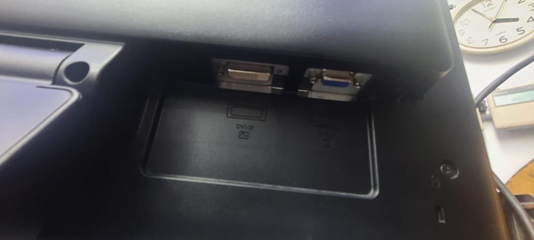 Philips 220SW Plus 22" LCD Monitor, 電腦＆科技, 電腦周邊及配件, 電子屏幕 - Carousell