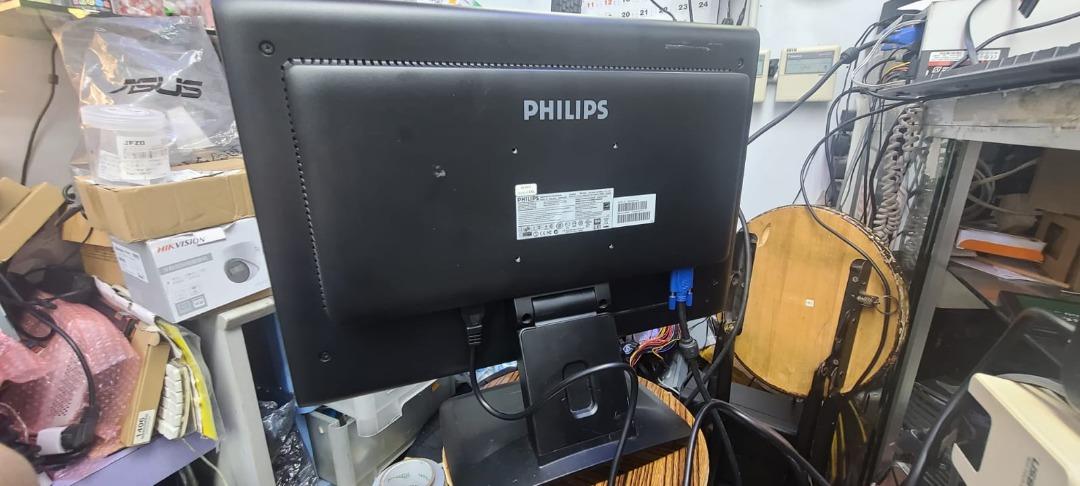 Philips 220SW Plus 22" LCD Monitor, 電腦＆科技, 電腦周邊及配件, 電子屏幕 - Carousell