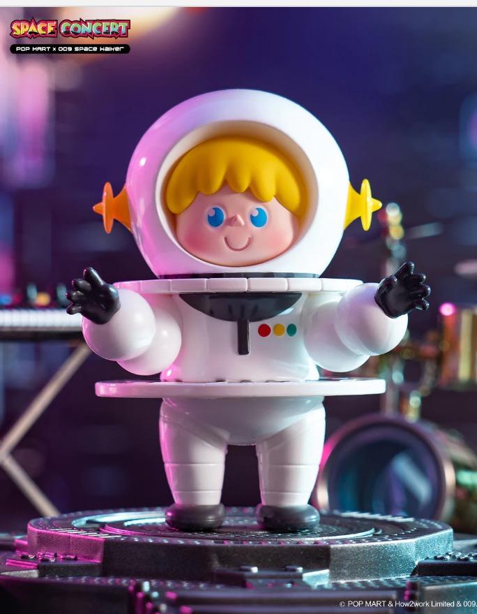 POP MART SPACE WALKER SPACE CONCERT SERIES Case of 12 Blind Boxes ...