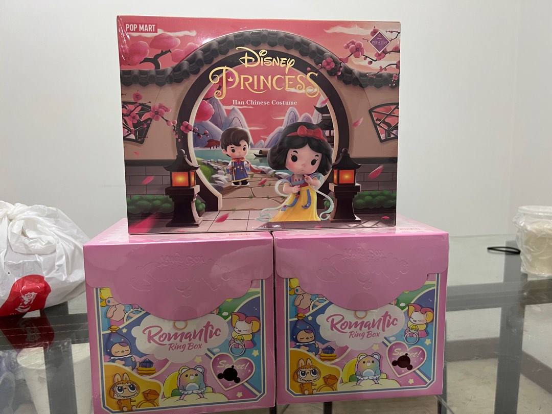 Popmart Romantic Ring Box Series Blind Box Figurines, Hobbies & Toys ...