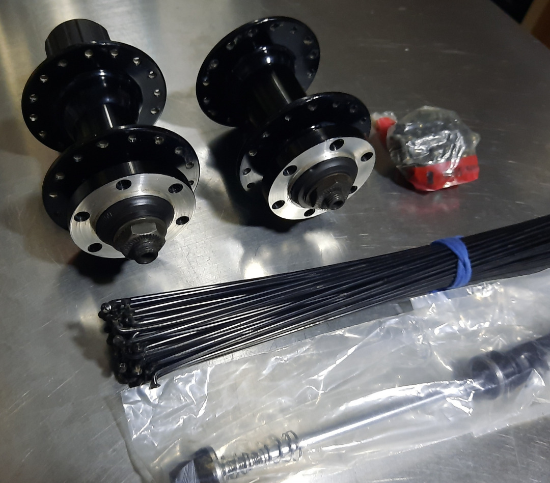 Quando Disc Hub for Mountain and Road Bike, Sports Equipment, Bicycles ...