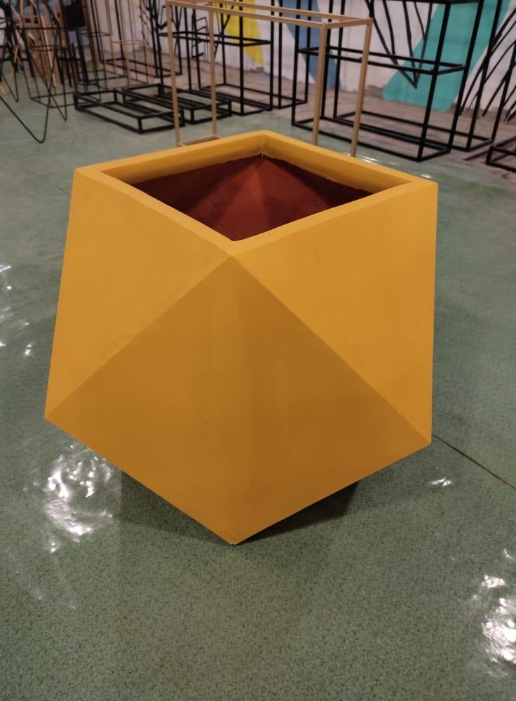 SAMANTHA Glass Fiber Reinforced Concrete (GFRC) Planters Plant box Pots ...