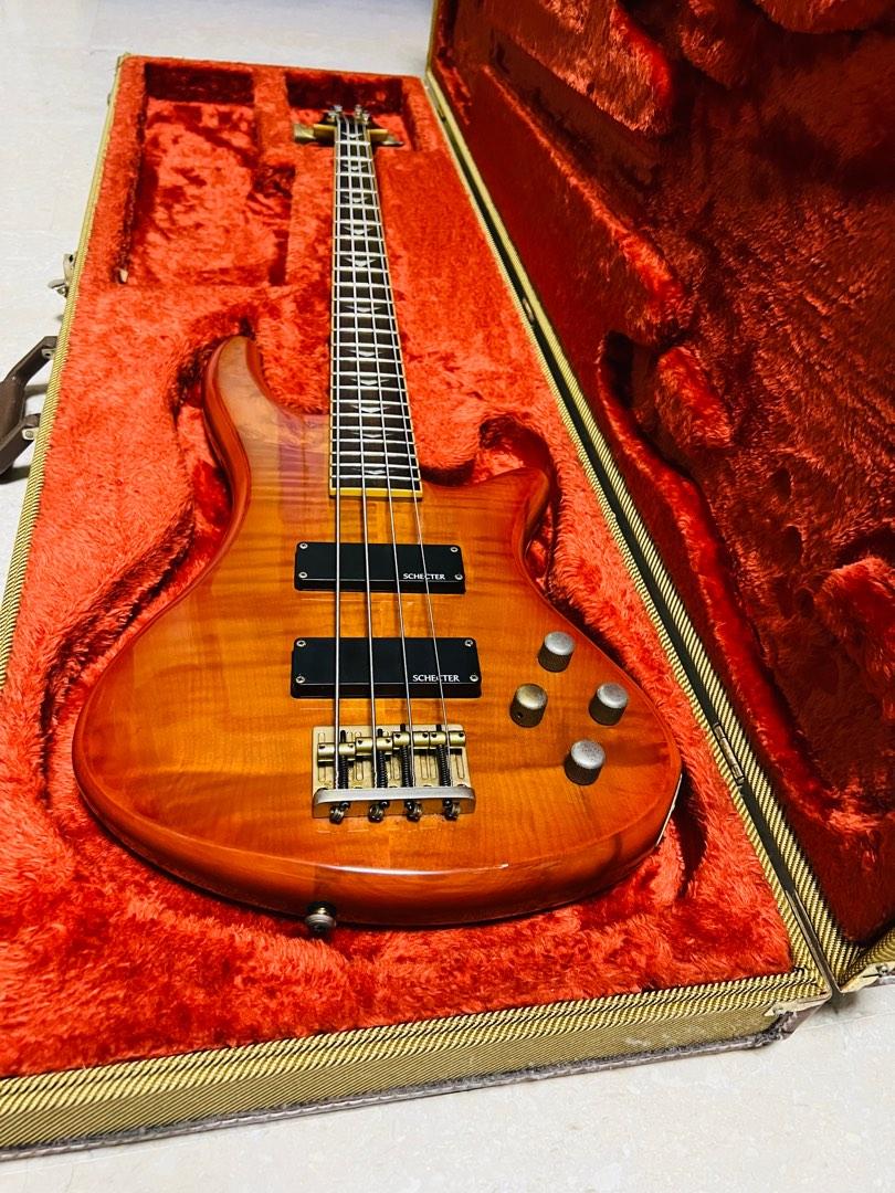 Schecter Stiletto Extreme-4 active Bass Guitar, Hobbies & Toys, Music ...