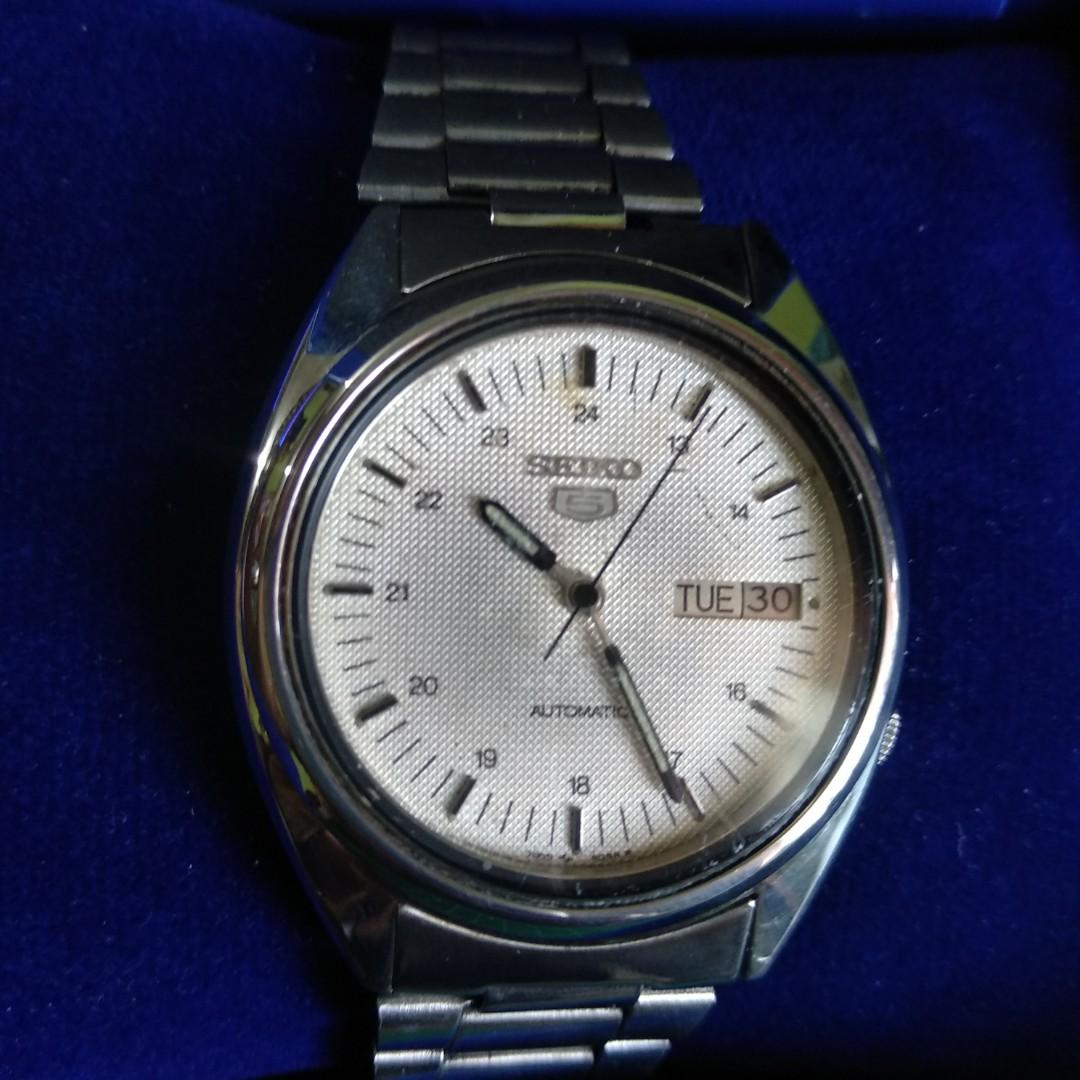 Seiko 5 cal 7009 Original 2nd, Fesyen Pria, Jam Tangan di Carousell