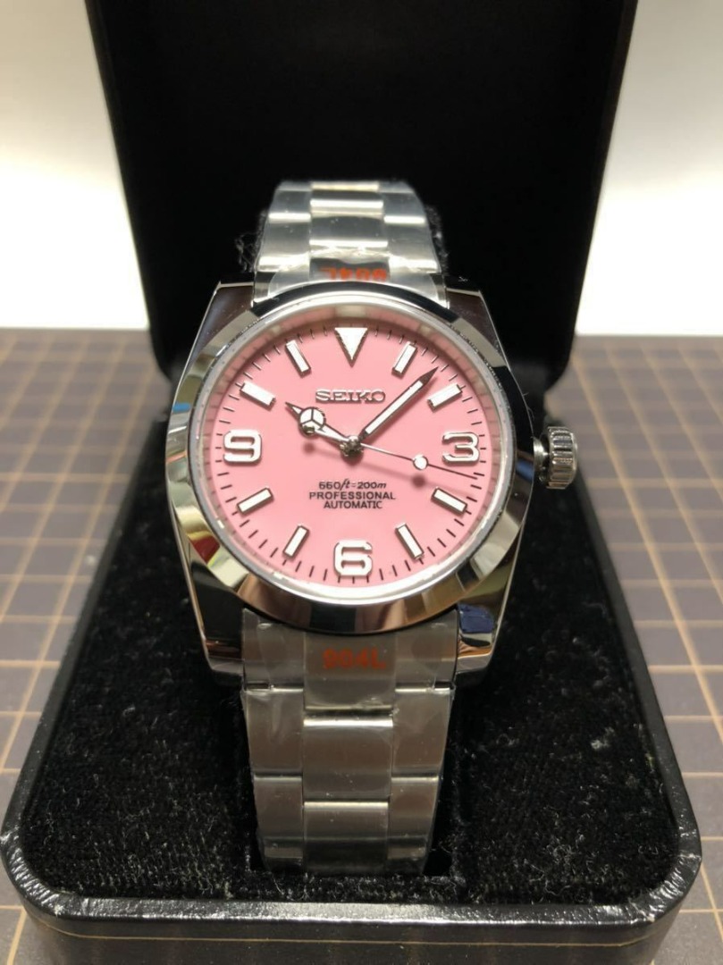 Seiko Custom MOD Explorer 手錶, 名牌, 手錶 - Carousell