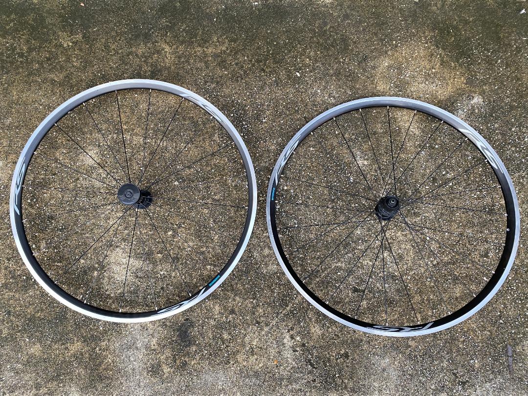 Shimano WH-RS100 10/11/12 speed Road Wheelset, Sports Equipment, Bicycles & Parts, Parts ...