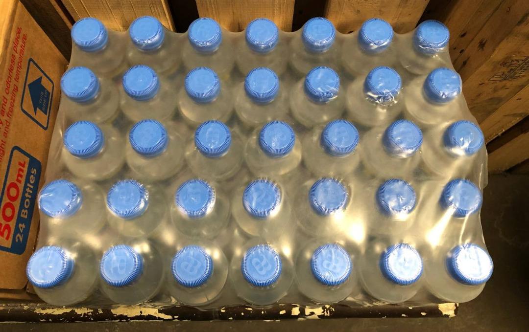 Summit Natural Drinking Water, Food & Drinks, Beverages on Carousell Summit Natural Drinking Water, Food & Drinks, Beverages on Carousell