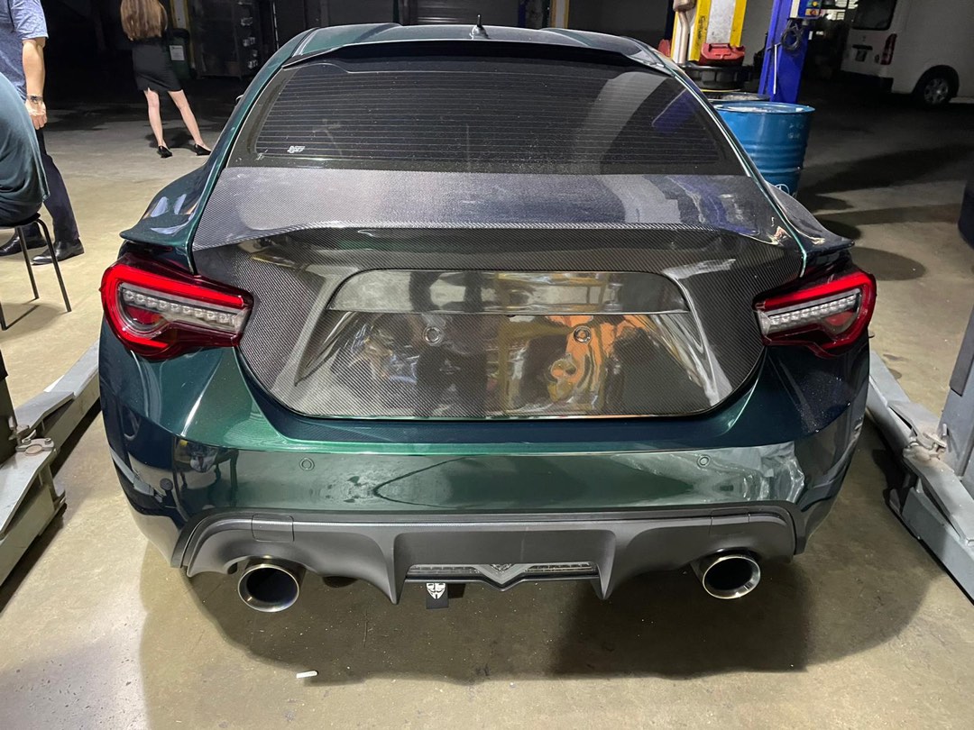 Subaru BRZ / Toyota 86 carbon fiber trunk with duck lip, Car ...
