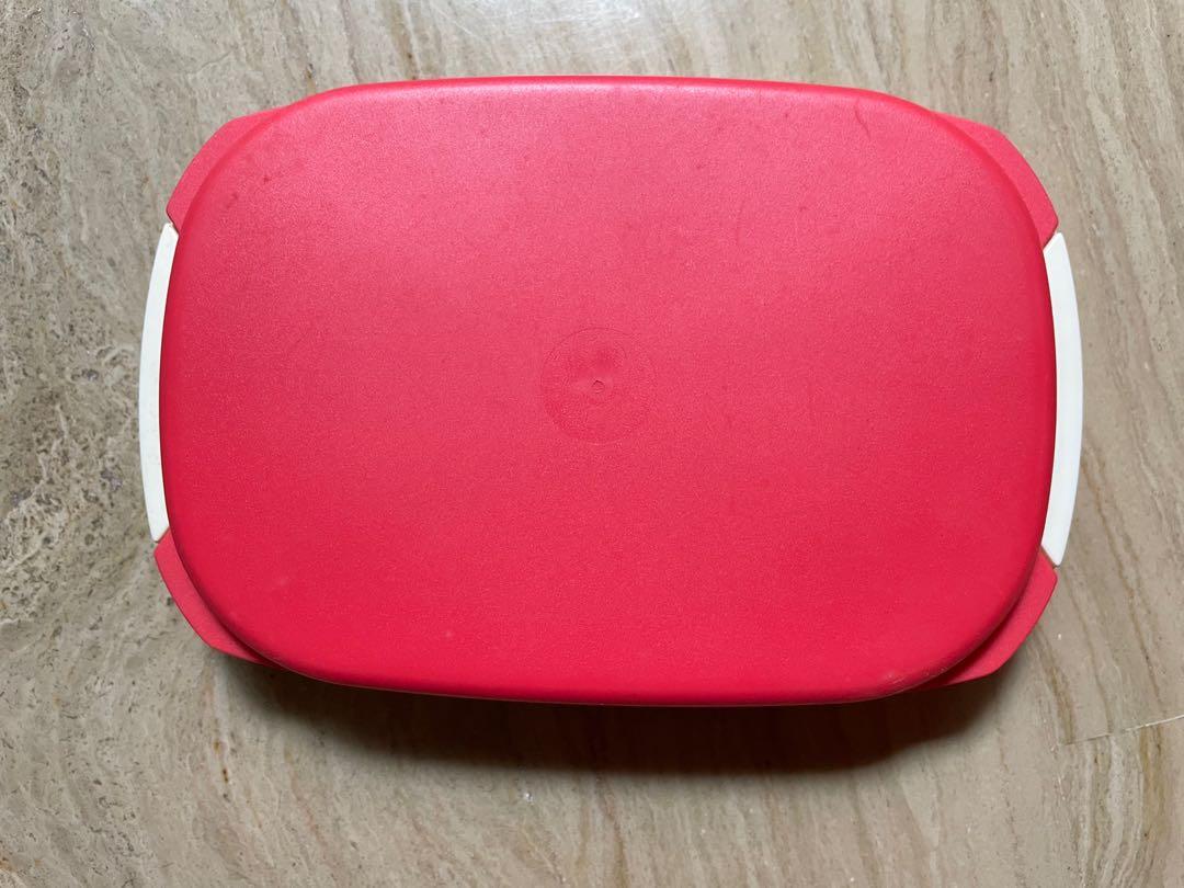 Tupperware slim lunch box, Furniture & Home Living, Kitchenware ...
