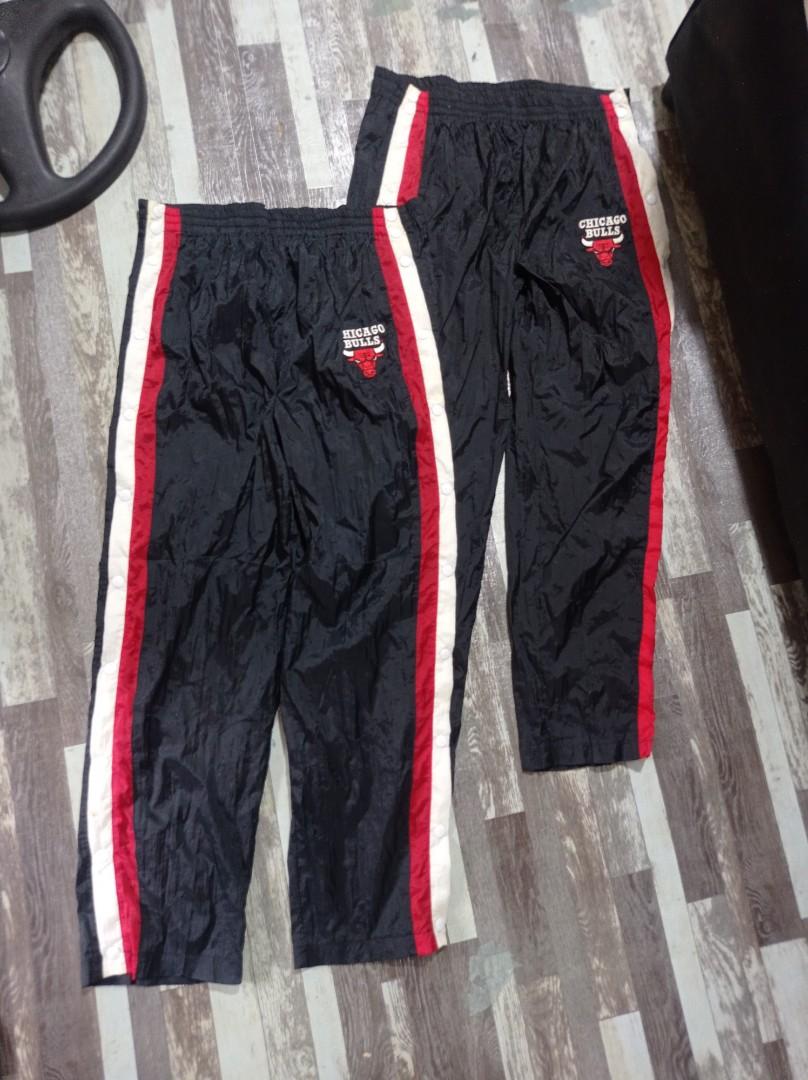 Vintage Chicago Bulls pants, Hobbies & Toys, Memorabilia & Collectibles ...