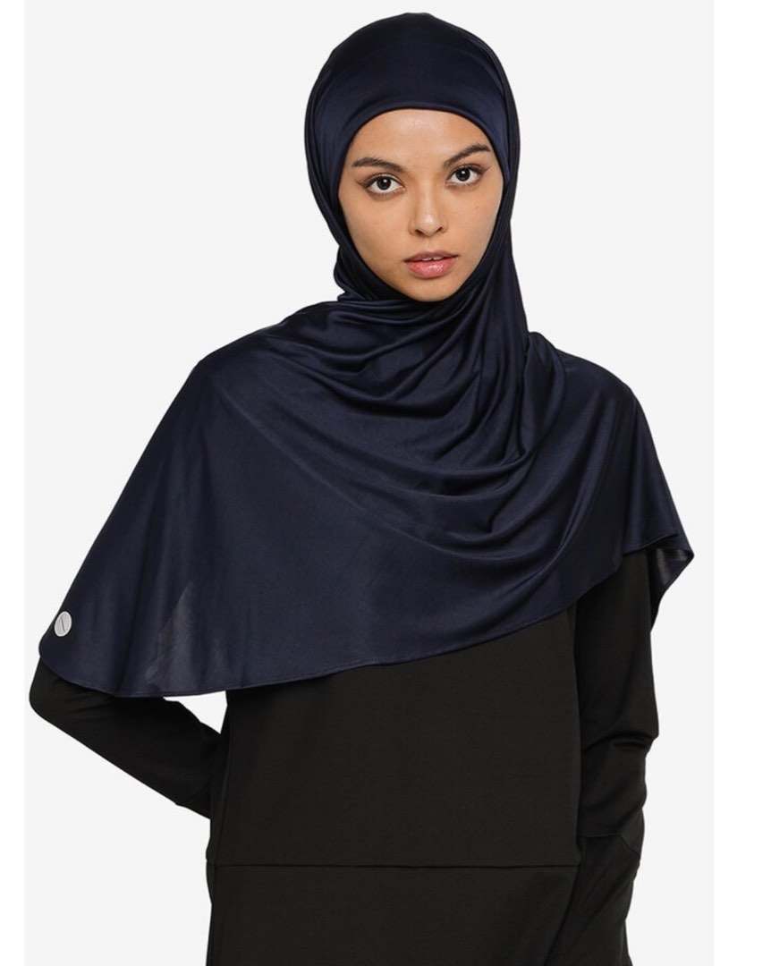Zalia Active Semi-Instant Hijab, Women's Fashion, Muslimah Fashion ...