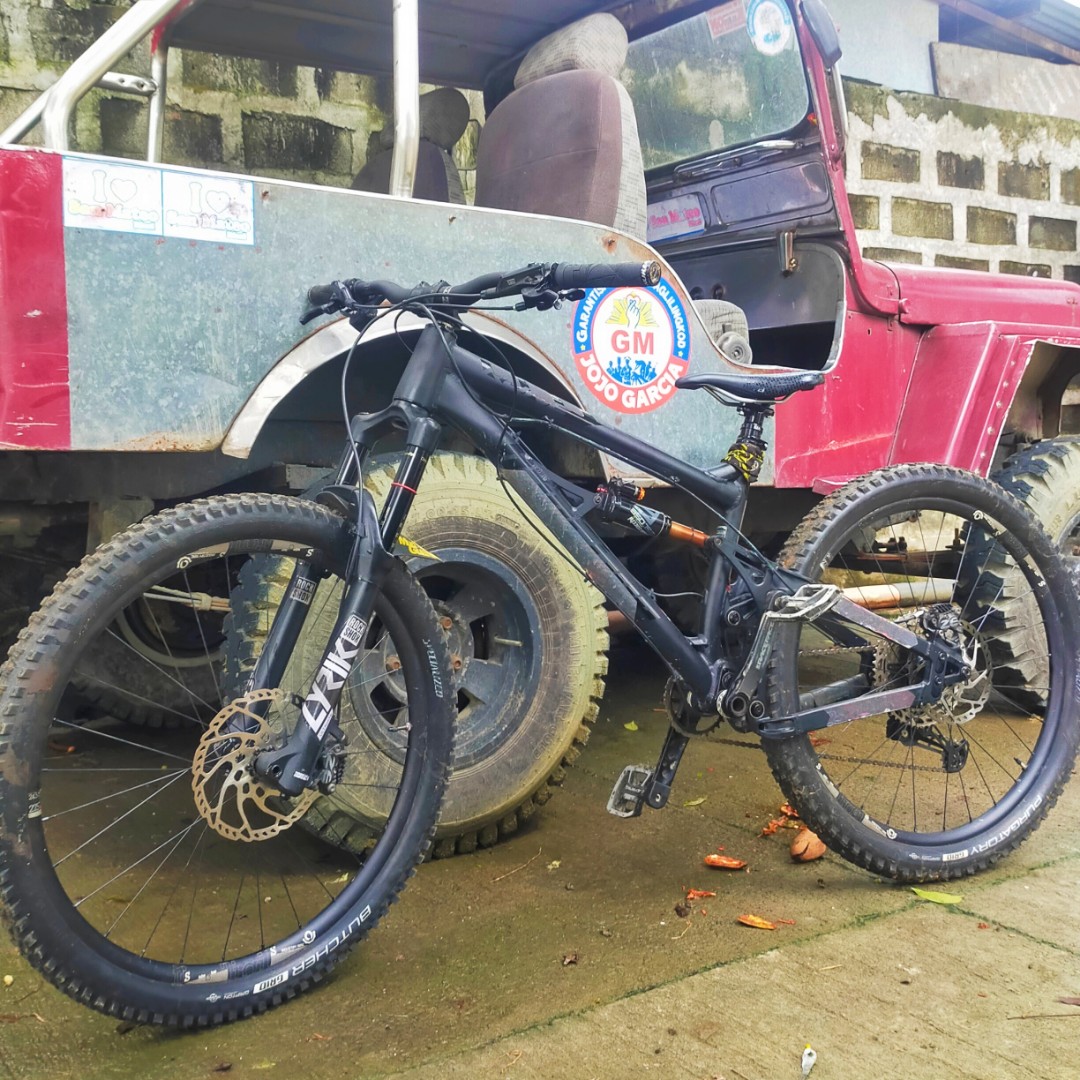 Banshee rune v2 2016 (frame only), Sports Equipment, Bicycles & Parts ...