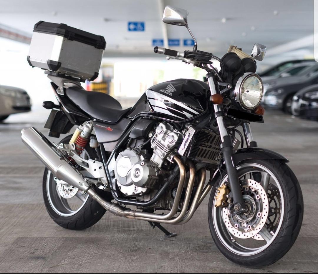 CB400SF Super Four Hyper VTEC Revo, Motorcycles, Motorcycles for Sale, Class 2A on Carousell