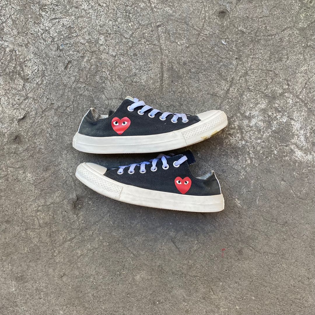 Converse cdg v1, Women's Fashion, Footwear, Sneakers on Carousell
