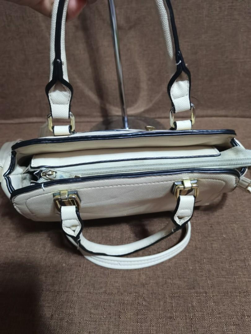 Dusto 2 way bag, Women's Fashion, Bags & Wallets, Cross-body Bags on ...