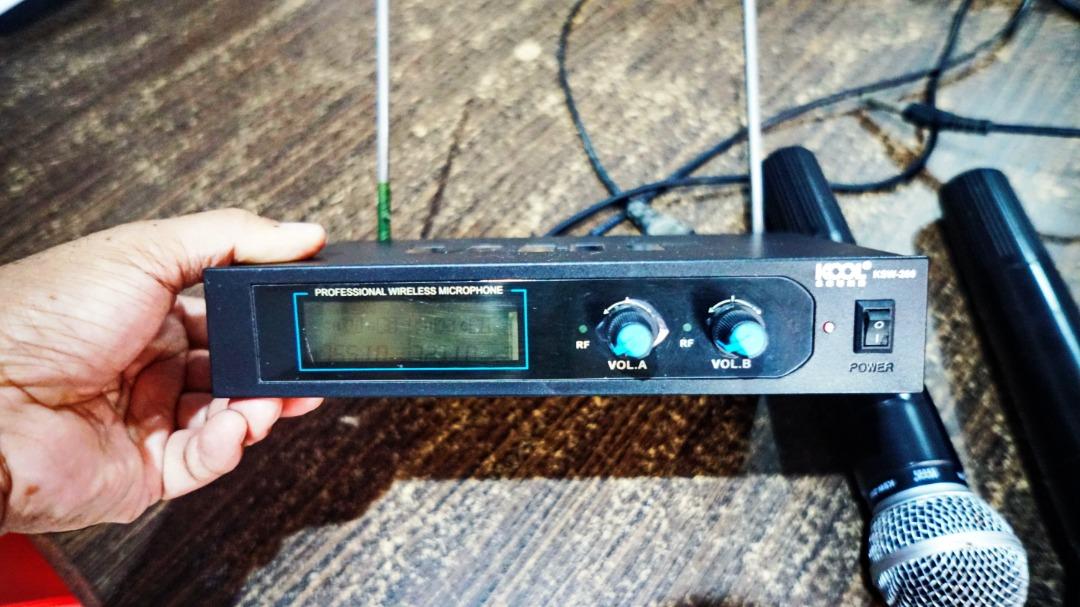 KOOL SOUND KSW-200 WIRELESS MICROPHONE, Audio, Microphones on Carousell