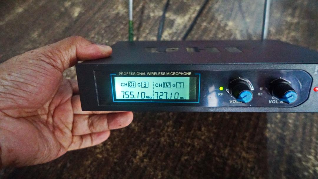 KOOL SOUND KSW-200 WIRELESS MICROPHONE, Audio, Microphones on Carousell