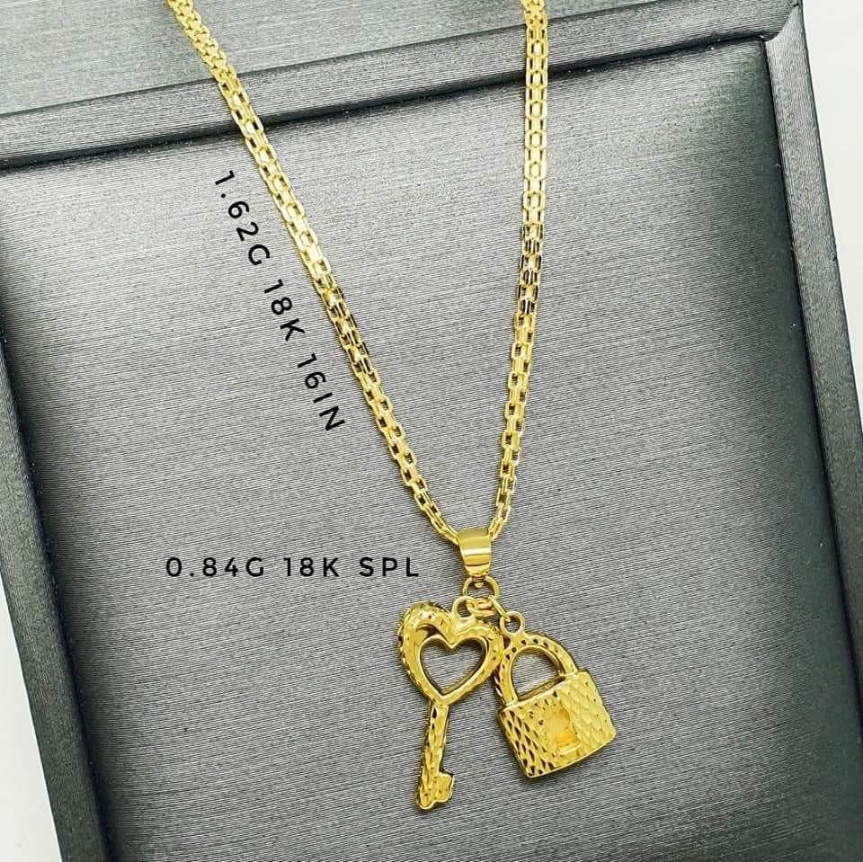 Kwintas Set, Women's Fashion, Jewelry & Organizers, Necklaces on Carousell