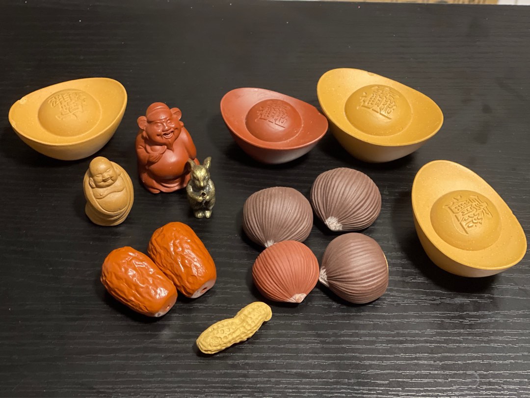 NEW: Tea Toys aka tea pets, Furniture & Home Living, Kitchenware ...